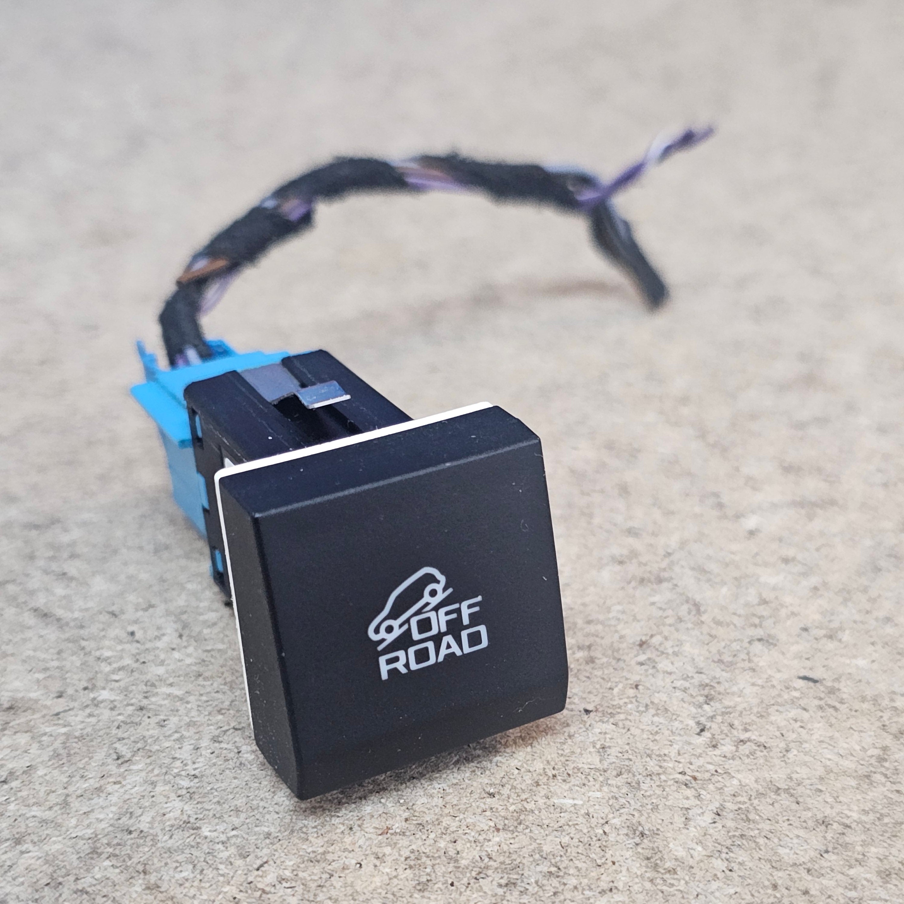 Bits of car | Off-Road button from the Race Yeti – ICONBOX